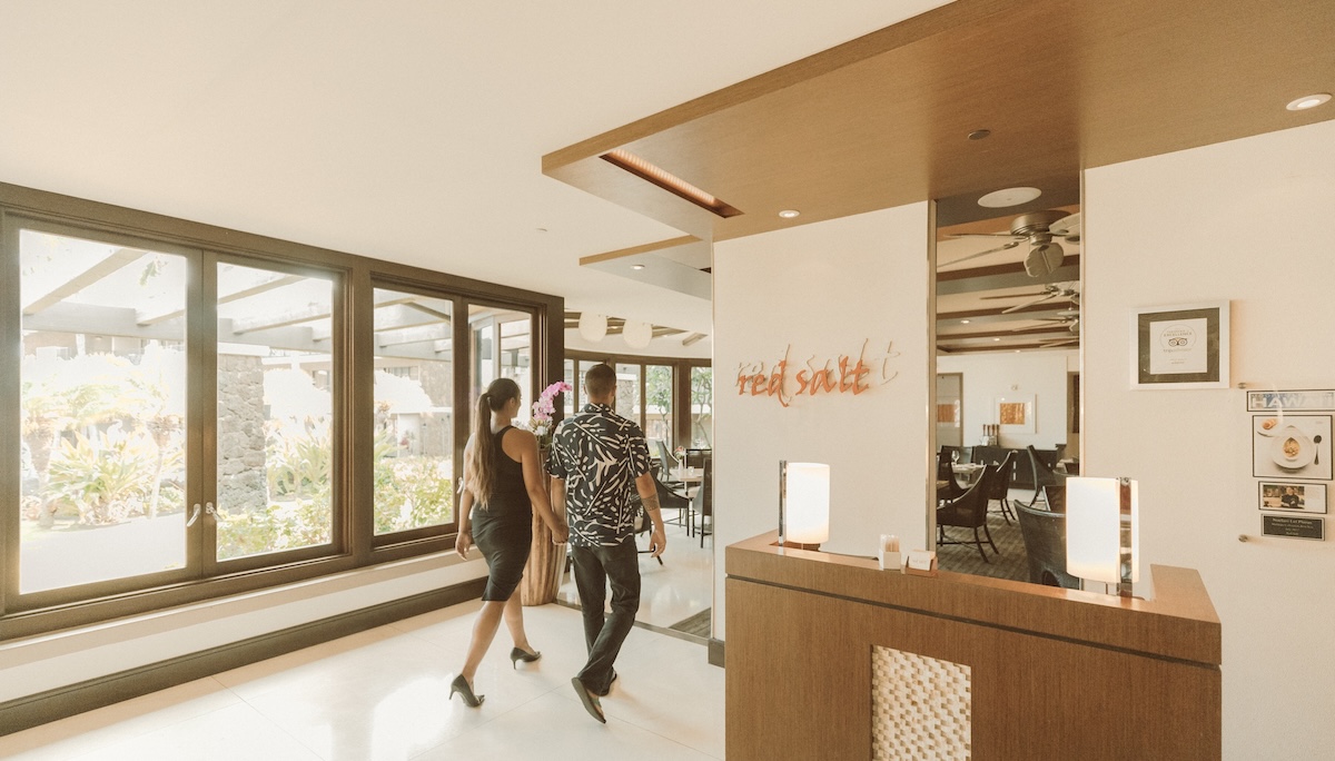 About Our Kaua`i Restaurant | Red Salt